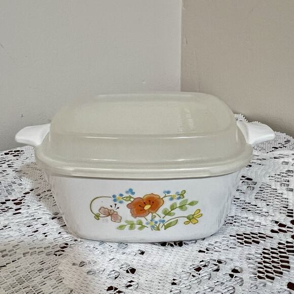 Corningware | Kitchen | Corning Ware Wildflower Casserole Dish 70 Ml Dish P43b With Pyrex Lid ...